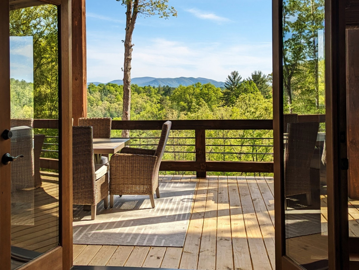 Bringing the Outdoors In: Luxury Cabins in Blue Ridge, GA That ...